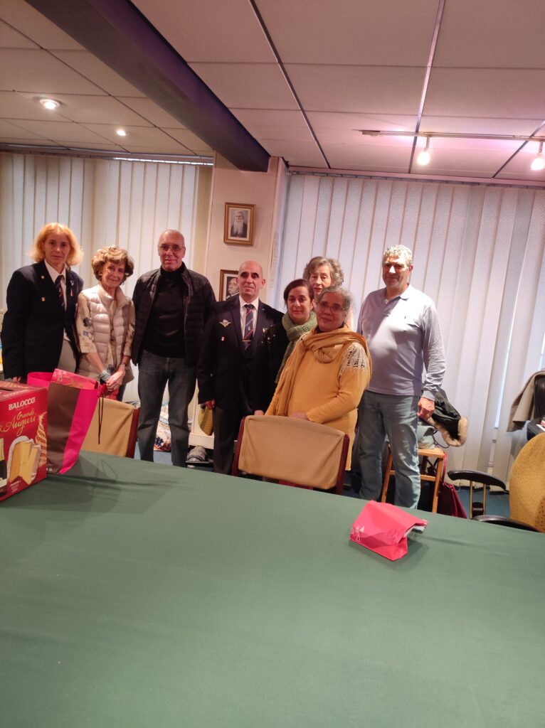 Les cadets de l’UNC06 jouent les pères Noël — Union Nationale des ...